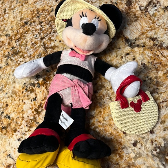 Disney | Toys | Authentic Vintage Minnie Mouse Heading For The Beach ...